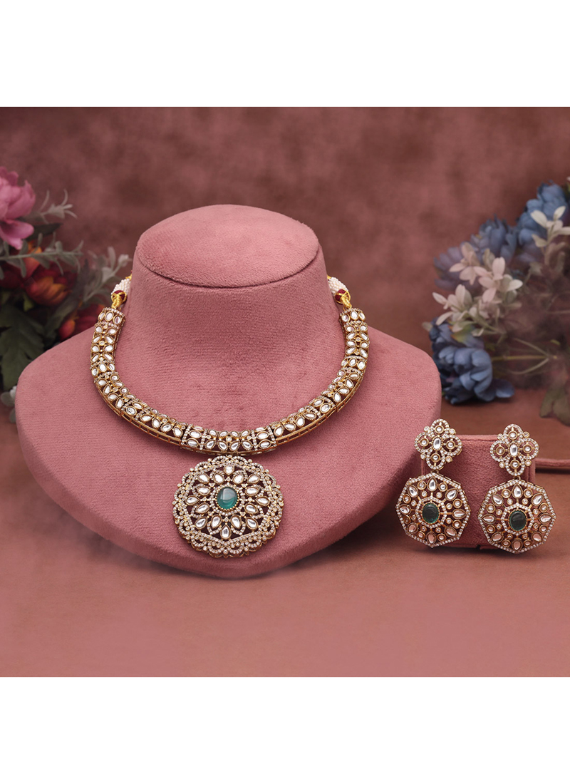 Buy Wedding Wear Rani Green Color Monalisa Stone Necklace Set Online ...